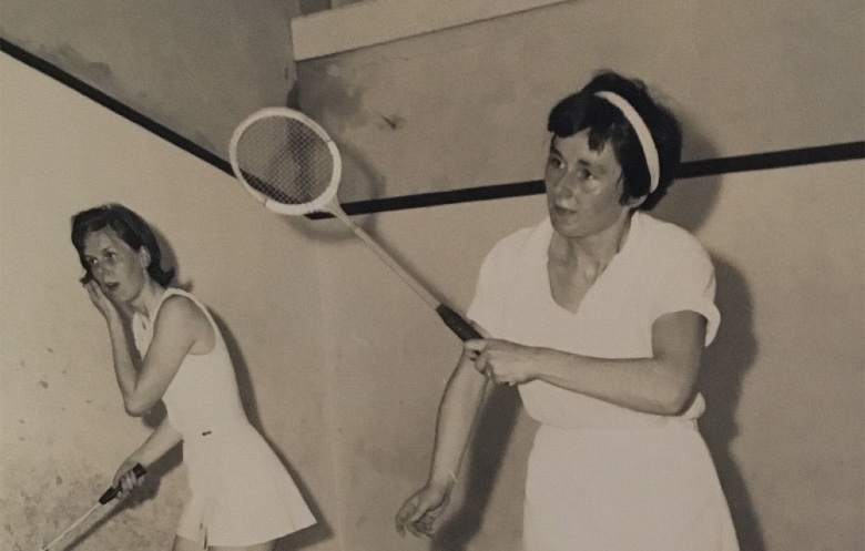 Oldest squash player (female) | Guinness World Records