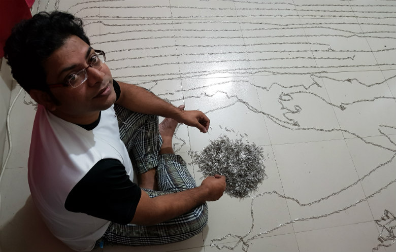 Longest paperclip chain by an individual | Guinness World Records