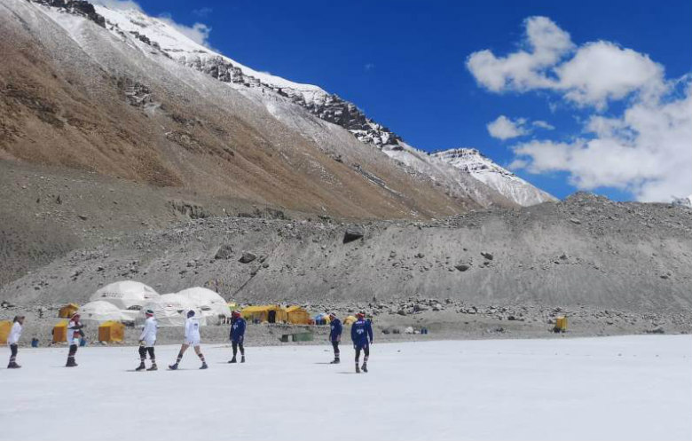 Highest altitude game of touch/mini/tag rugby | Guinness World Records