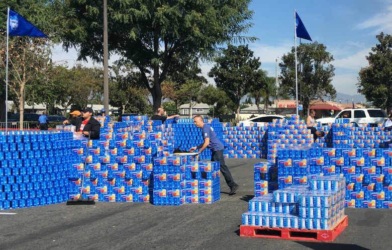 Largest packaged product fort | Guinness World Records