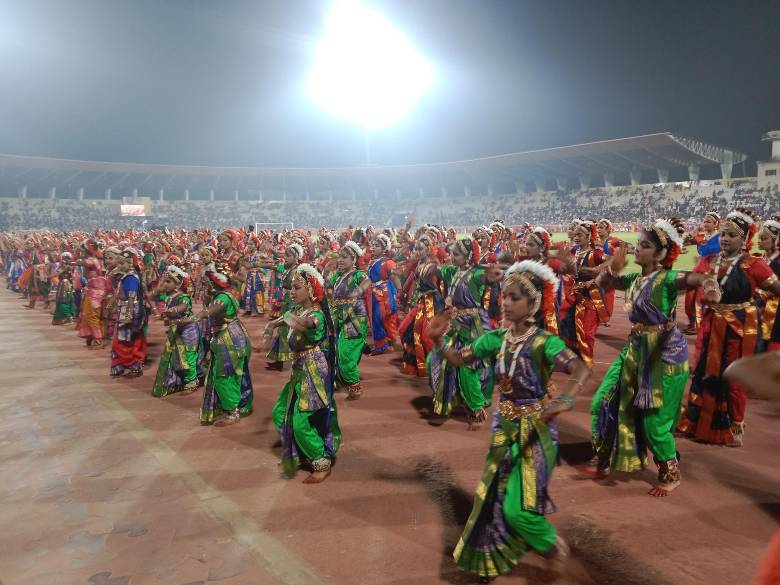 Largest Kuchipudi dance lesson | Guinness World Records
