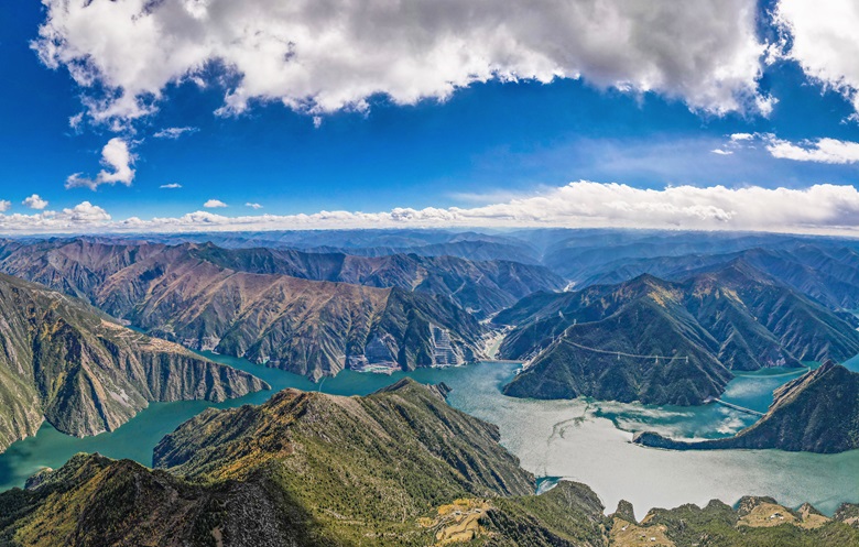 Highest rock fill dam | Guinness World Records