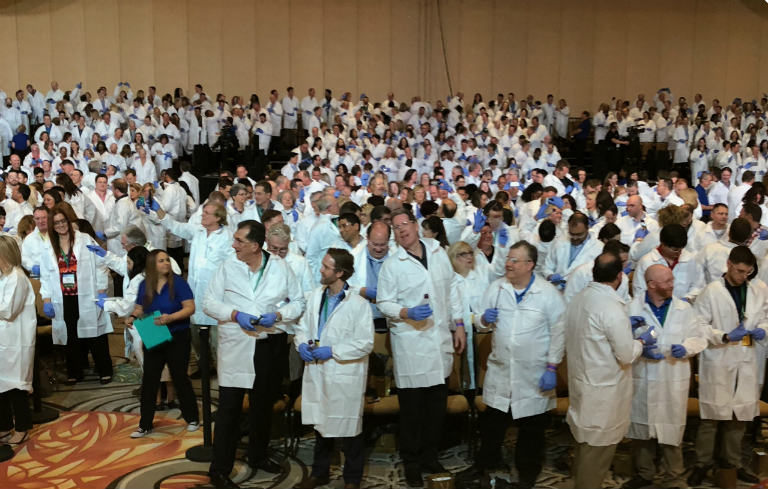 Largest gathering of people dressed as scientists | Guinness World Records